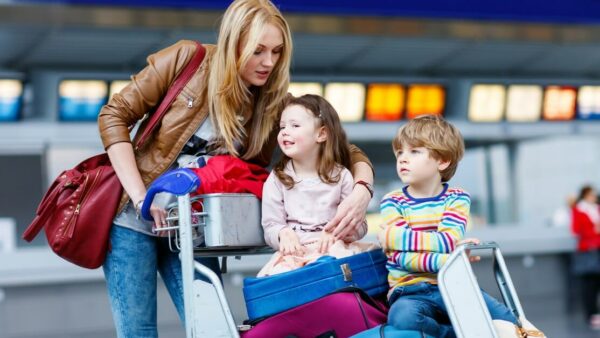 Tipps & Tricks für die Flugreise mit Kindern - EUflight